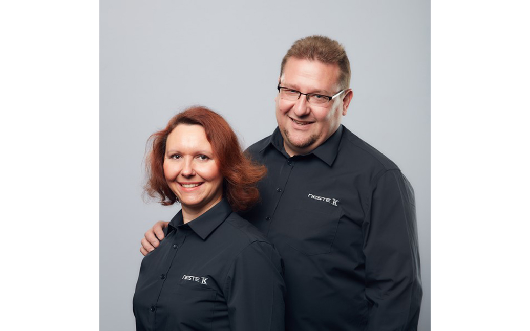 Janne ja Mirta Halinen Neste K Pukaron Paronin kauppiaiksi | K ...